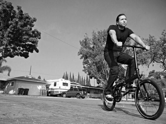 Daniel Romo: Poems That Kiss and Dwell - Cultural Daily