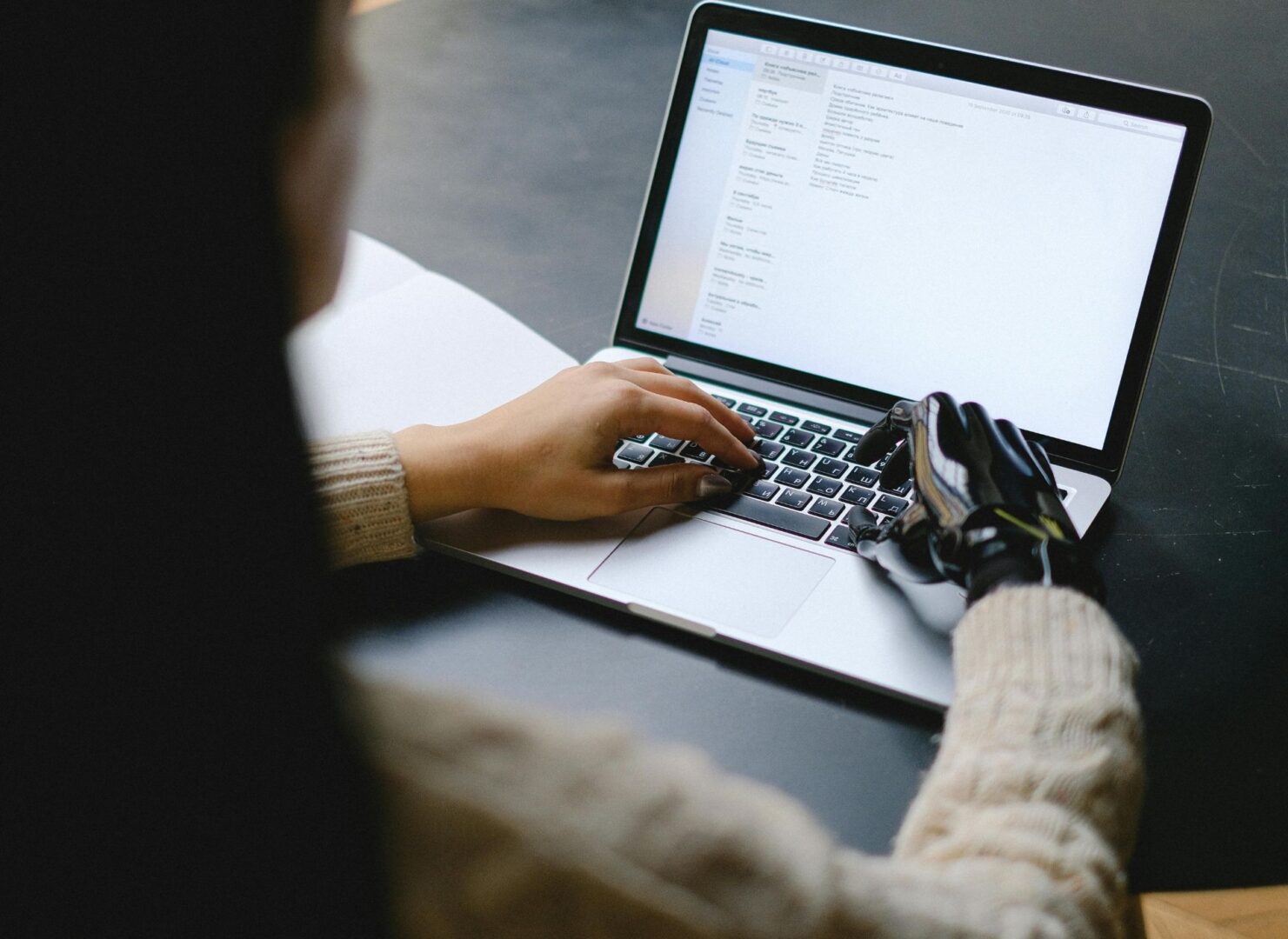 How AI Tools Improve Essay Writing (Without Cheating)